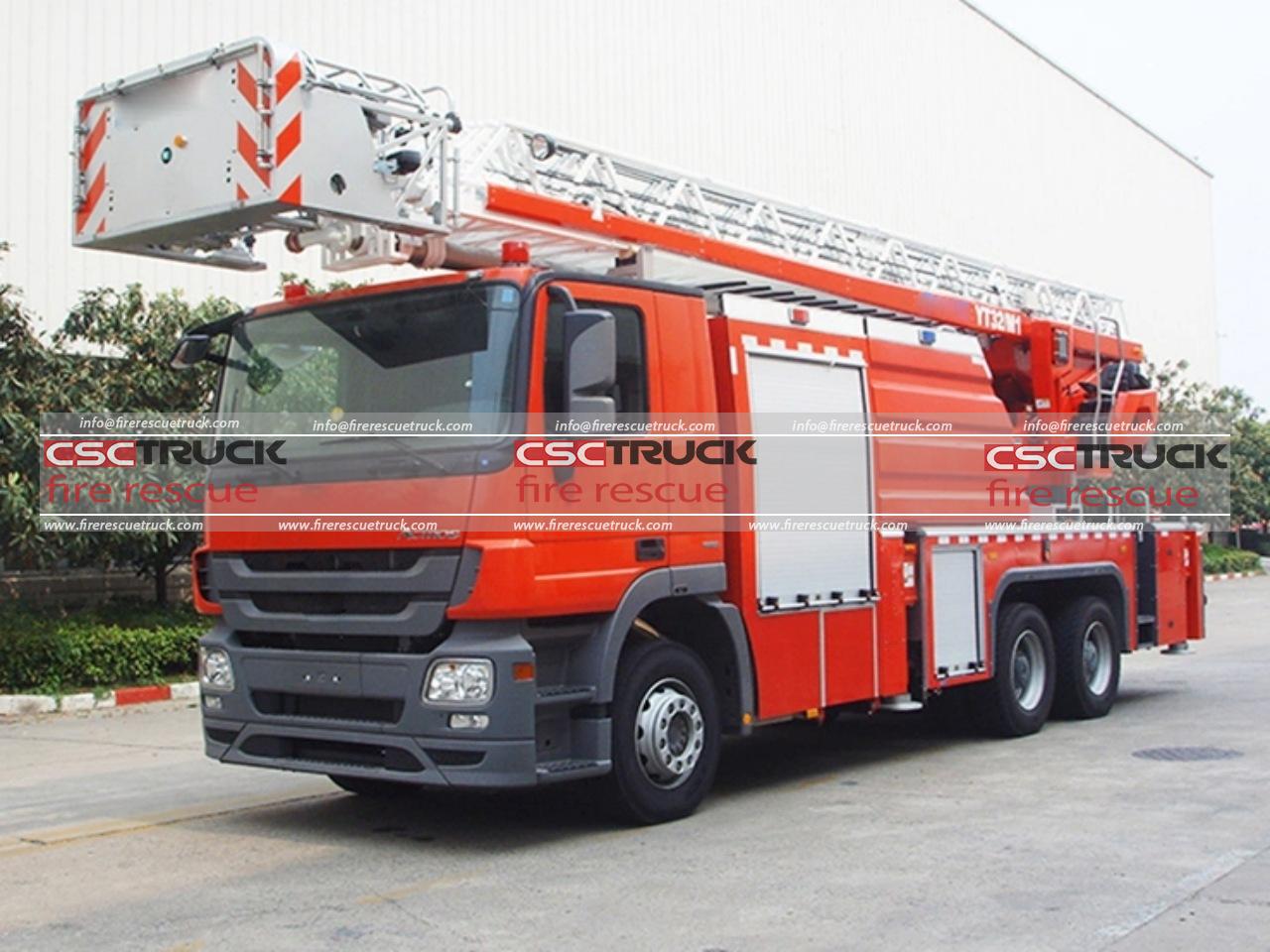 What is the Difference between a Ladder and a Tower Fire Truck? - Fire Rescue Truck