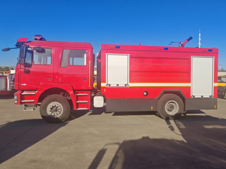 What is the Purpose of a Water Tender? - Fire Rescue Truck