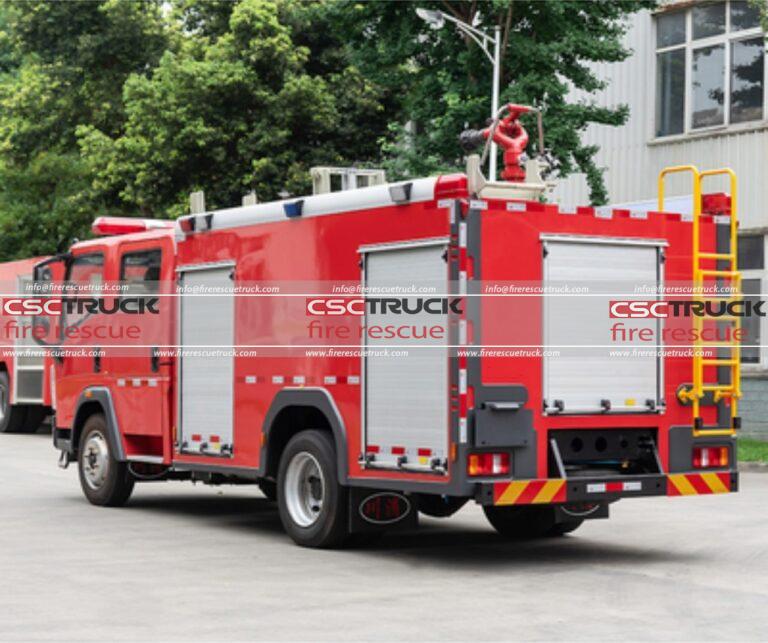 Do British Fire Engines Carry Water? - Fire Rescue Truck