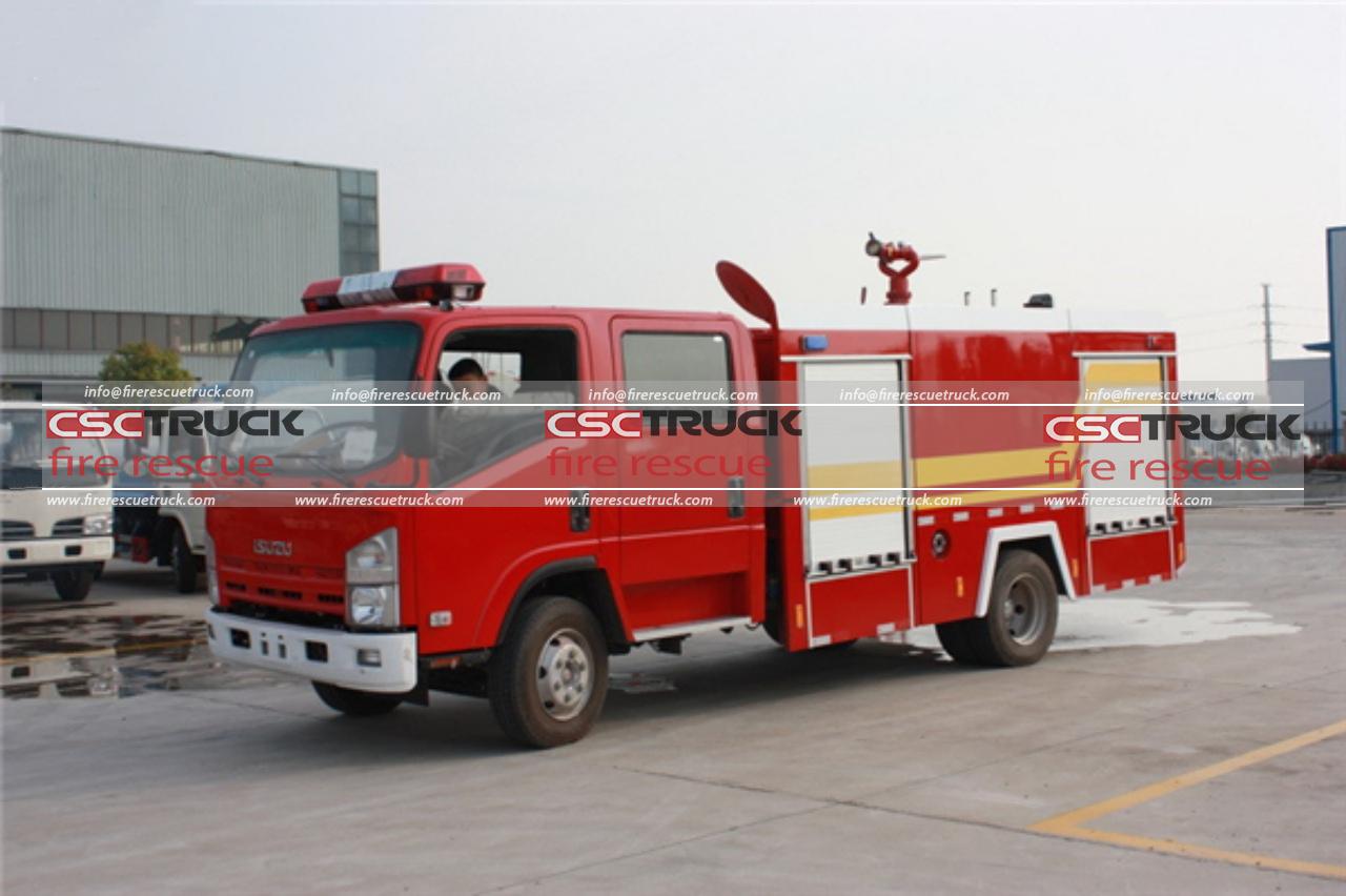 What is the Difference between a Tender and a Tanker? - Fire Rescue Truck