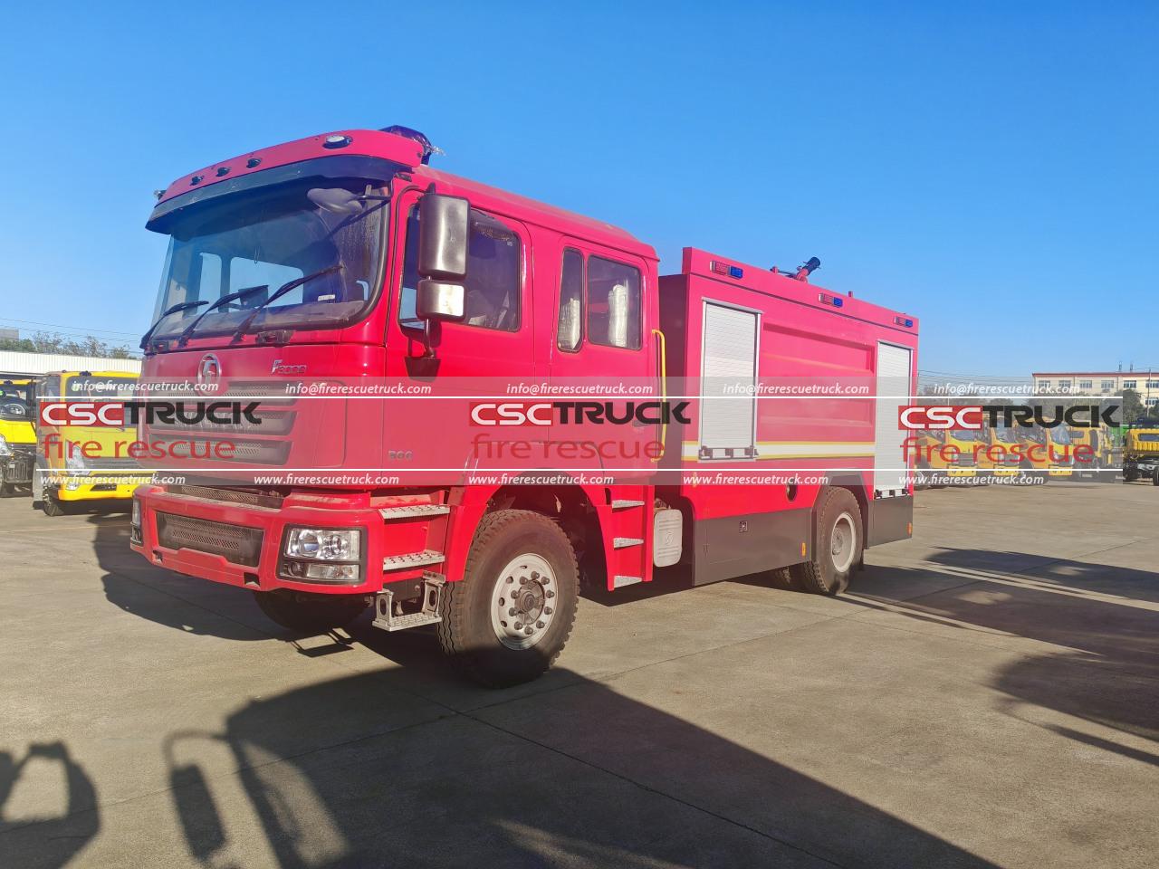 How Does a Tender Differ from a Tanker? - Fire Rescue Truck