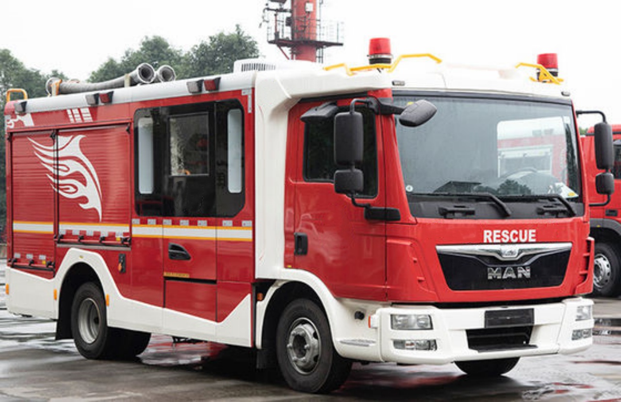 How Powerful is a Fire Truck Engine? - Fire Rescue Truck