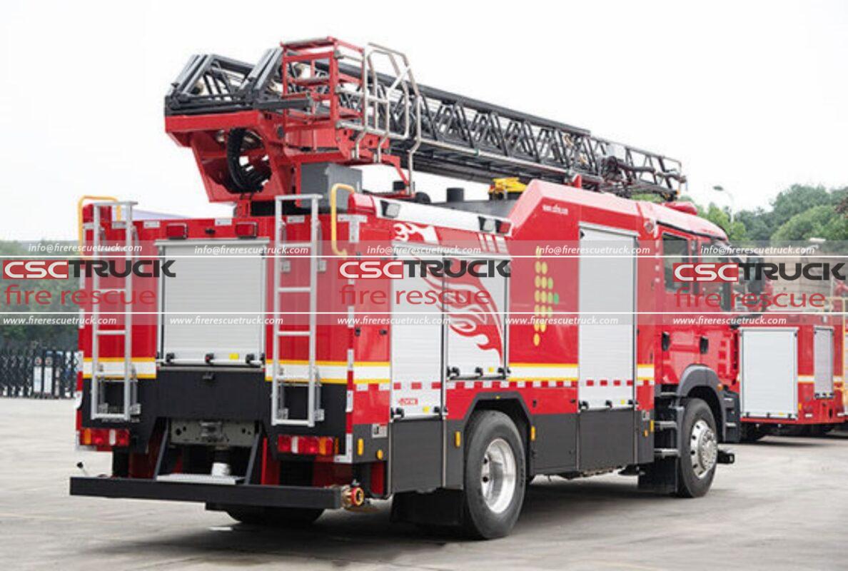 What is the Difference Between Aerial and Ladder Truck? - Fire Rescue Truck