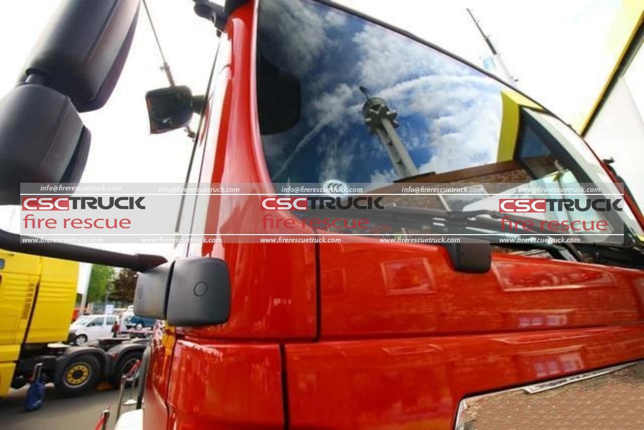 The Core of the MAN TGM Dual-cab Fire Truck — Chassis Disassembly ...